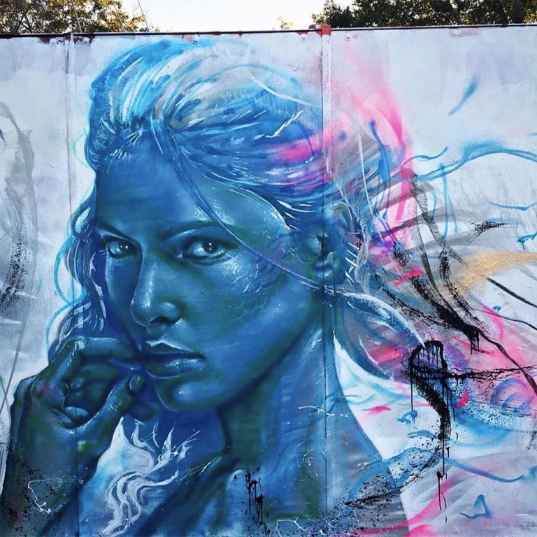 Valdi Valdi Street Artist - the Blue Graffiti Art